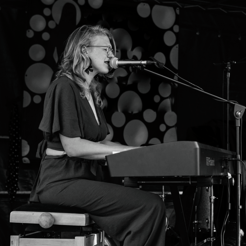 Wie zijn we – MAEVE